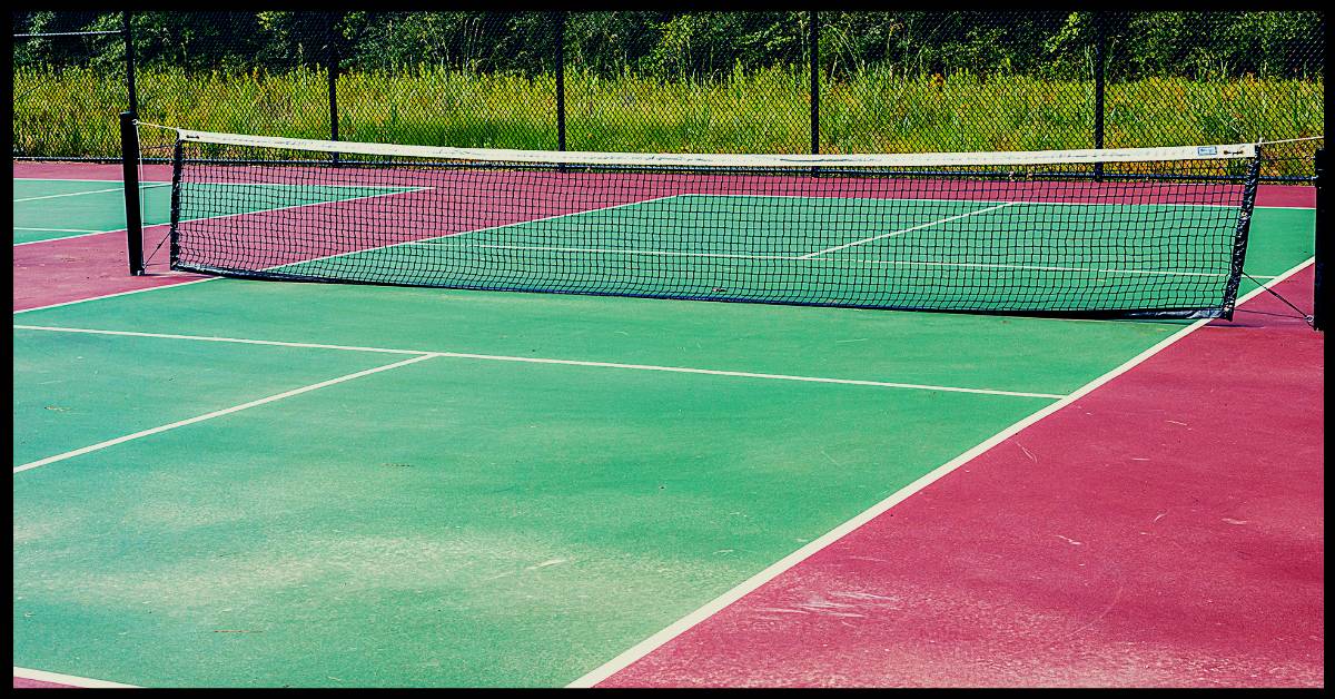 How To Play PickleBall 101: A Step-by-Step Guide For Beginners